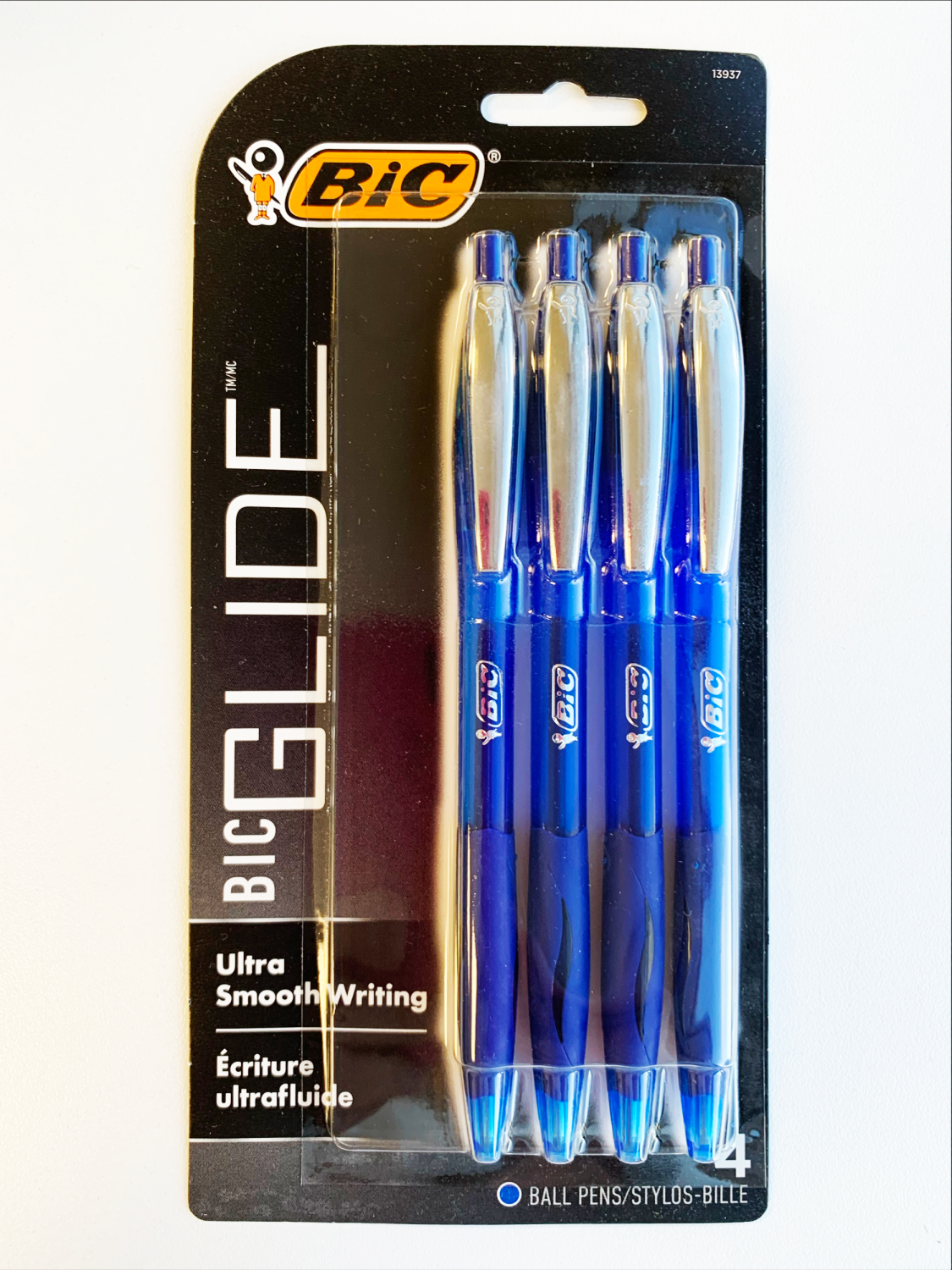 BIC Easy Glide Retractable Ball Pens - Medium Pen Point - 1 mm Pen ...