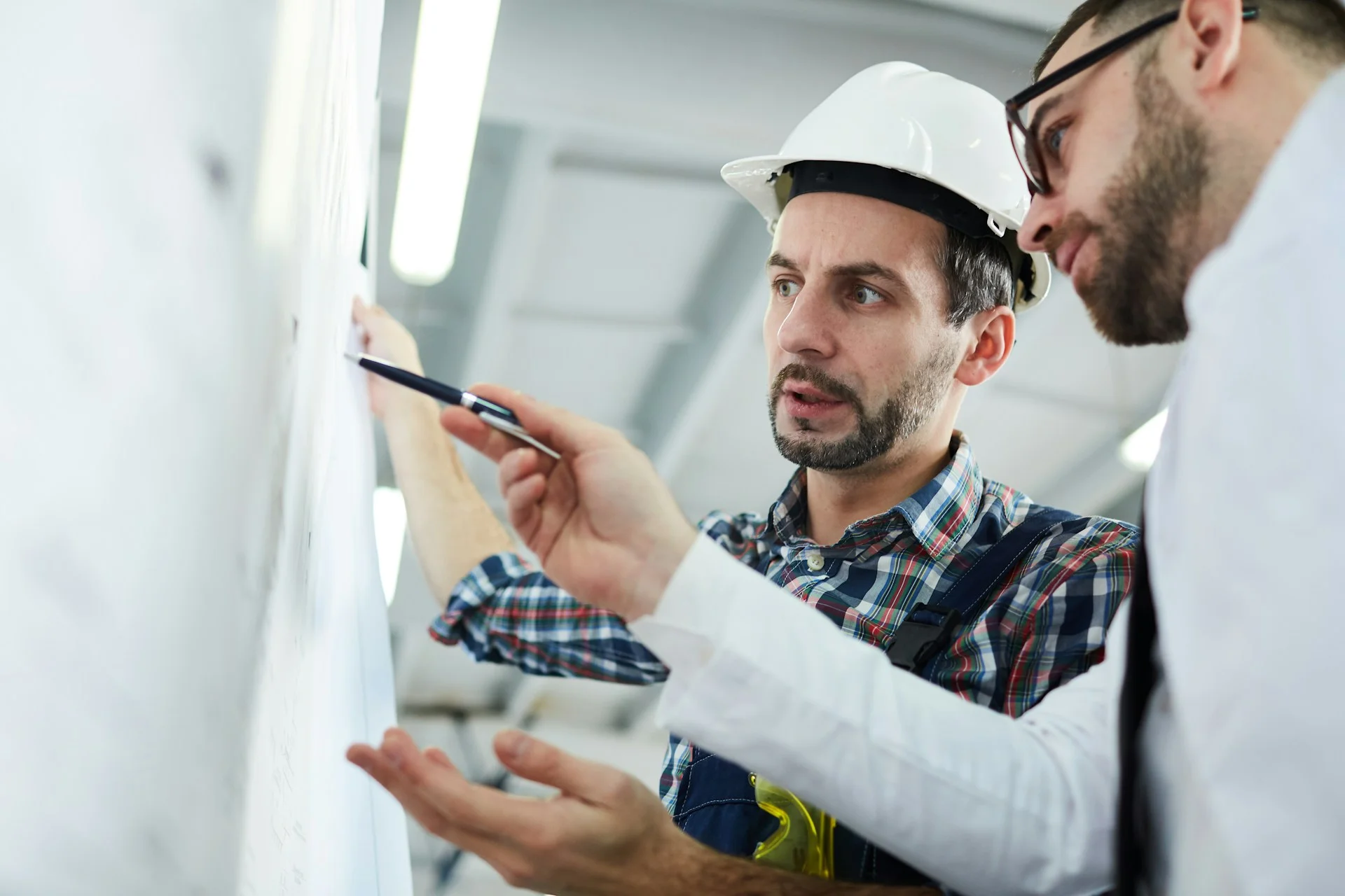 New OSHA Hard Hats: 2025 Requirements Explained
