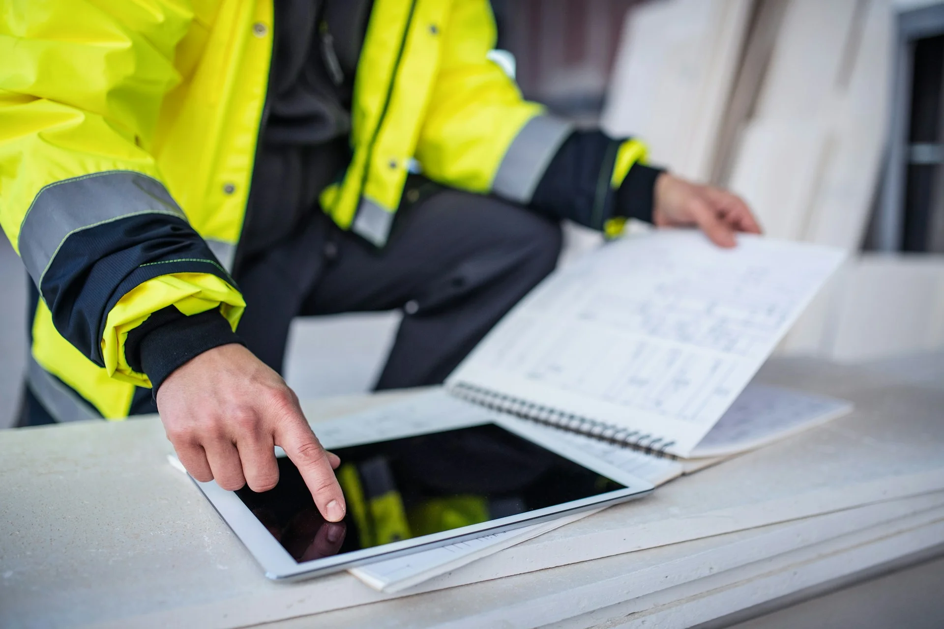 High Visibility Workwear: Everything You Need To Know
