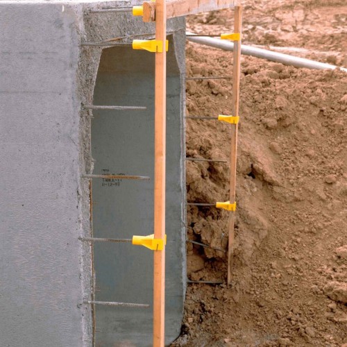 Carnie Cap CC-100WA Carnie Cap Rebar Clamp for 2x4 on #3-#9 Rebar