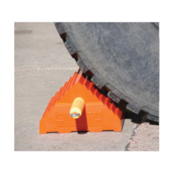 CHOCK WHL 5IN 8-1/2IN 10IN ORN 30000LB