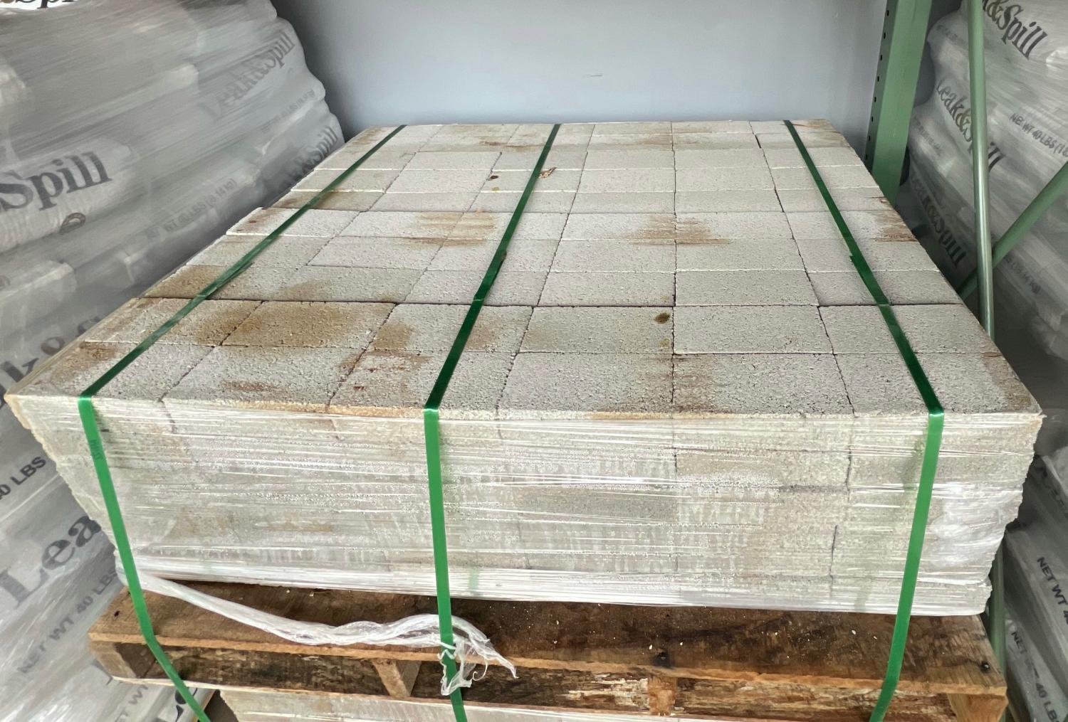 TANK-CONCRETE BRICK: CONCRETE SLAG BRICK 4.5LBS EACH 720/PALLET ..2 1/4 ...