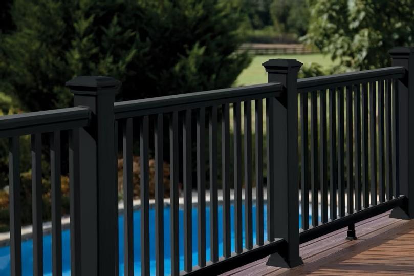 Transcend 36"x6' BLACK Rail Kit Horizontal w/ Black Square Balusters ...